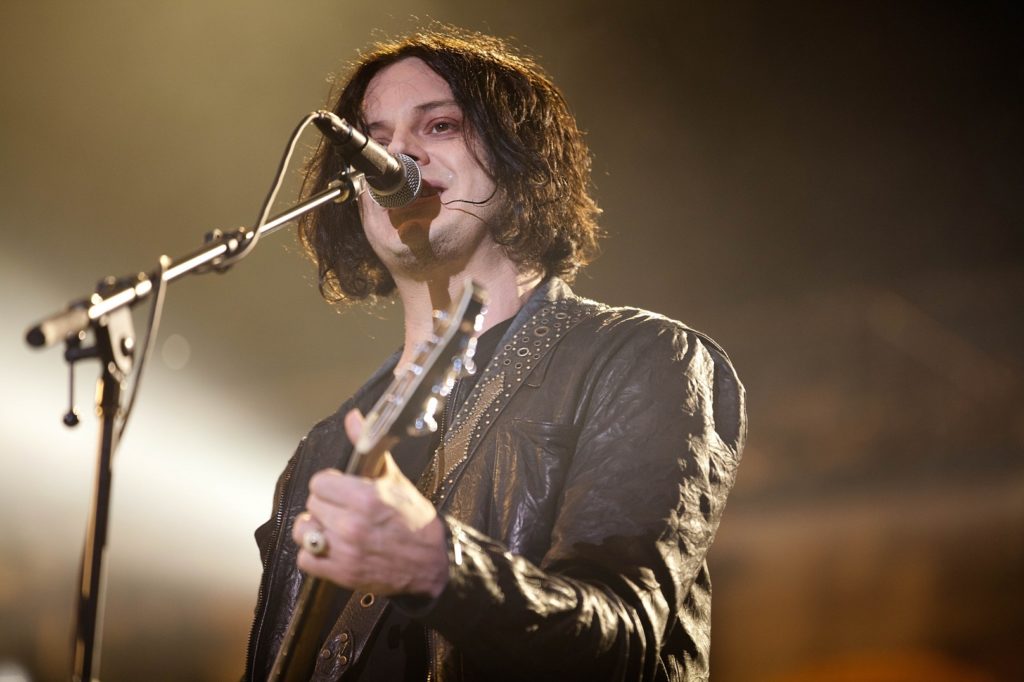 The Raconteurs anuncian nuevo álbum: Help Us Stranger – Cancha General