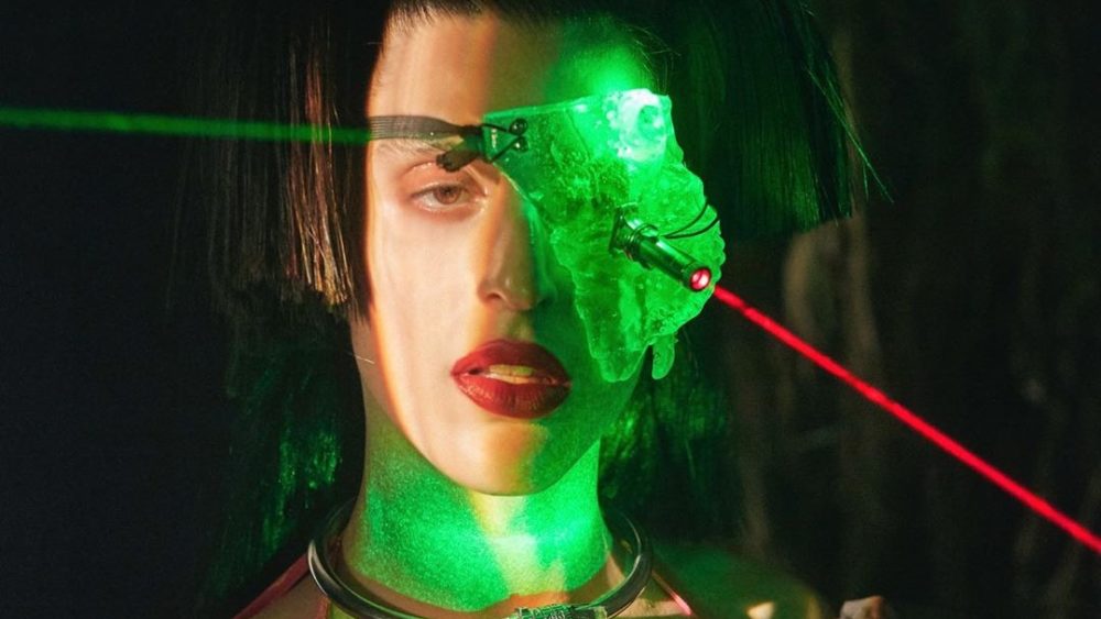 Arca y su nuevo single, «Time» – Cancha General