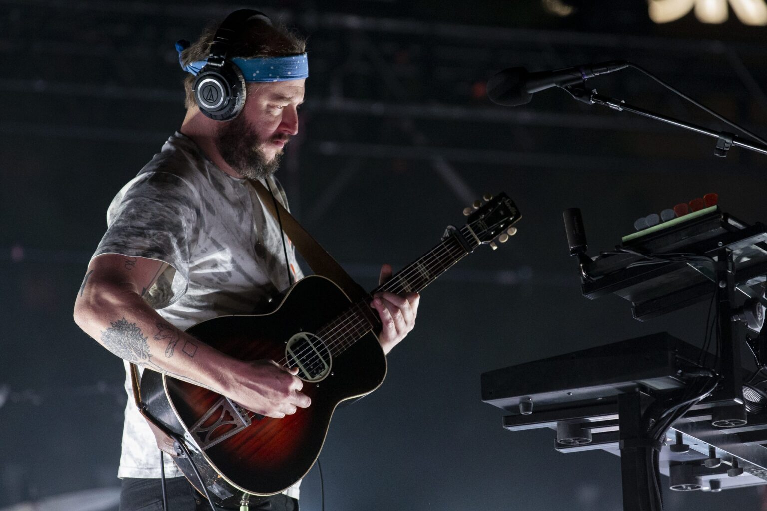 Bon Iver anuncia edición de aniversario de su segundo álbum – Cancha ...